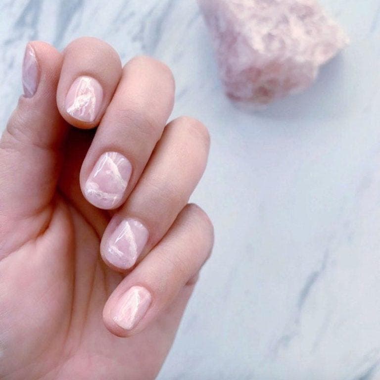 Manucure pour ongles courts : 32 idées de Nail Art originaux