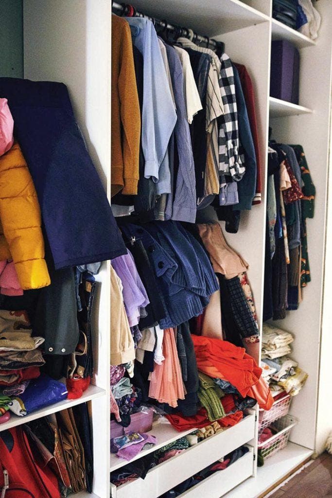 Comment ranger son dressing pour gagner de la place