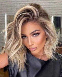 Blond cendré : 30 inspirations pour la coloration de vos cheveux