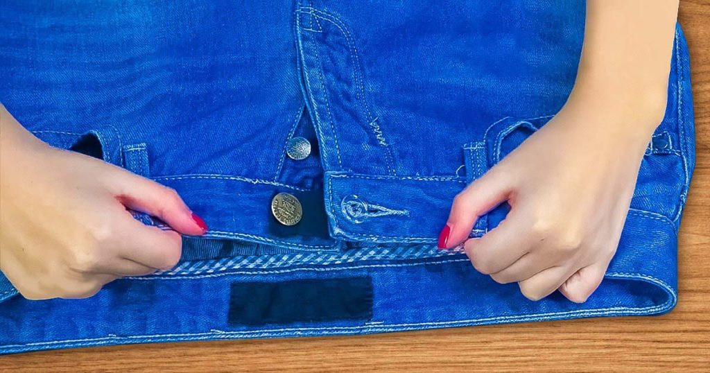 3 astuces pour élargir un jean trop serré