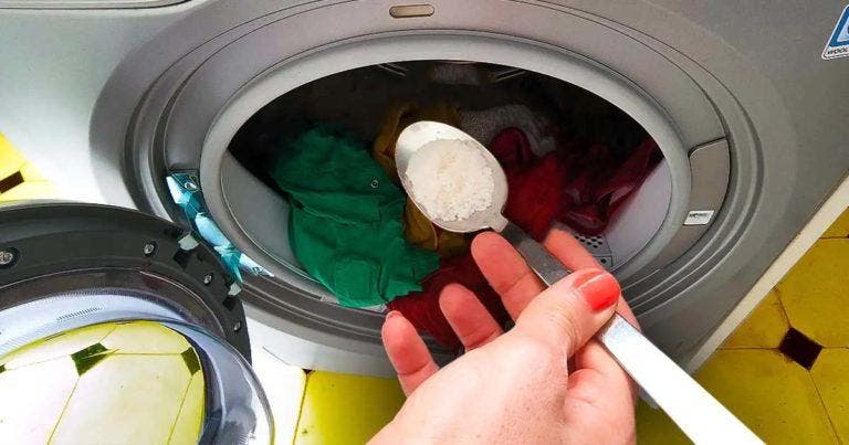 À quoi servent les 3 compartiments du bac à détergent de la machine à ...