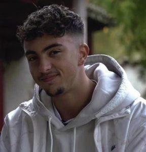 Coupe Inoxtag : 10 idées de coiffures pour homme tendance en 2024