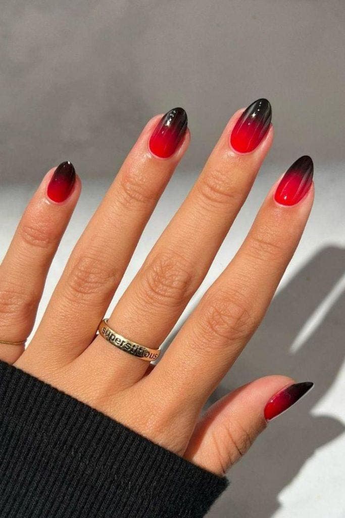 Ongles rouges : 25 façons à la mode de porter cette manucure en 2024