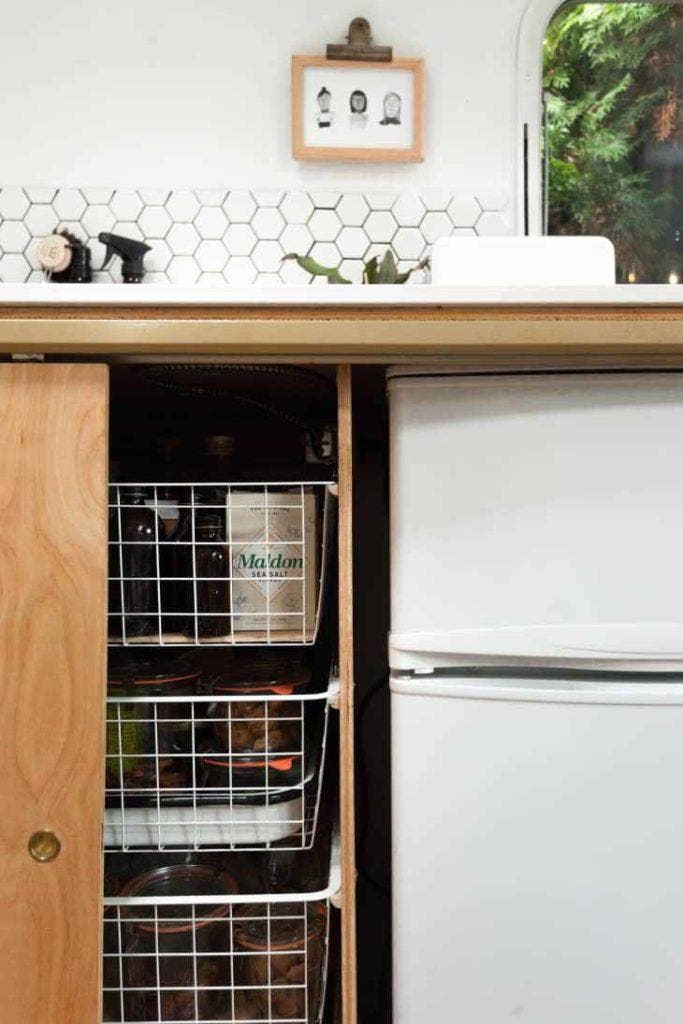 Rangement cuisine : 59 astuces pour optimiser vos placards et tiroirs