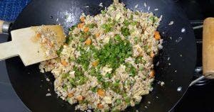 Riz chinois : La recette étape par étape