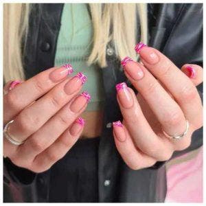 Manucure rose : 40 idées de Nail Art tendances en 2023