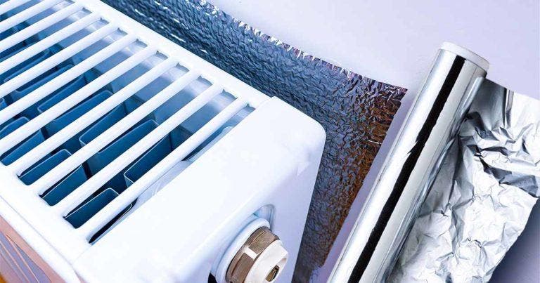 Comment fabriquer un réflecteur de chaleur pour le radiateur