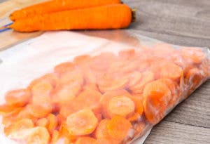 Comment congeler les carottes ? Le guide étape par étape
