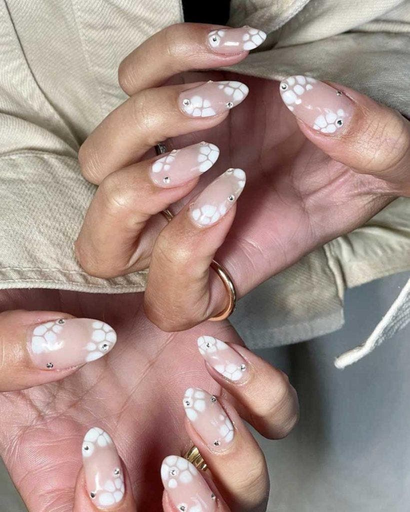 Noël 2023 : 40 idées de Nail Art pour vos ongles