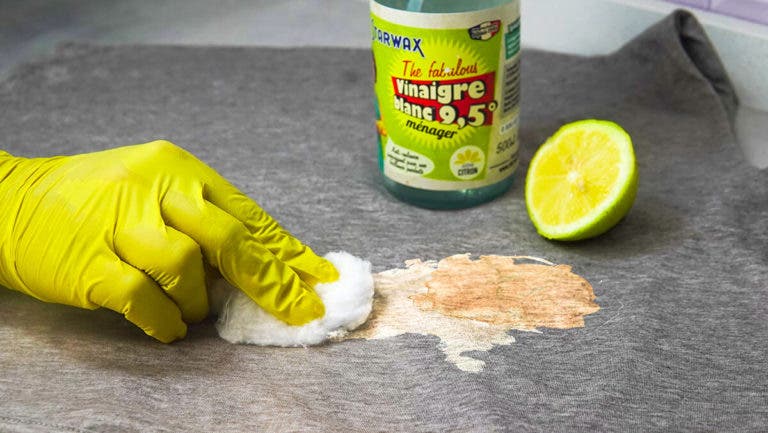 Comment enlever une tache de Javel : 5 astuces