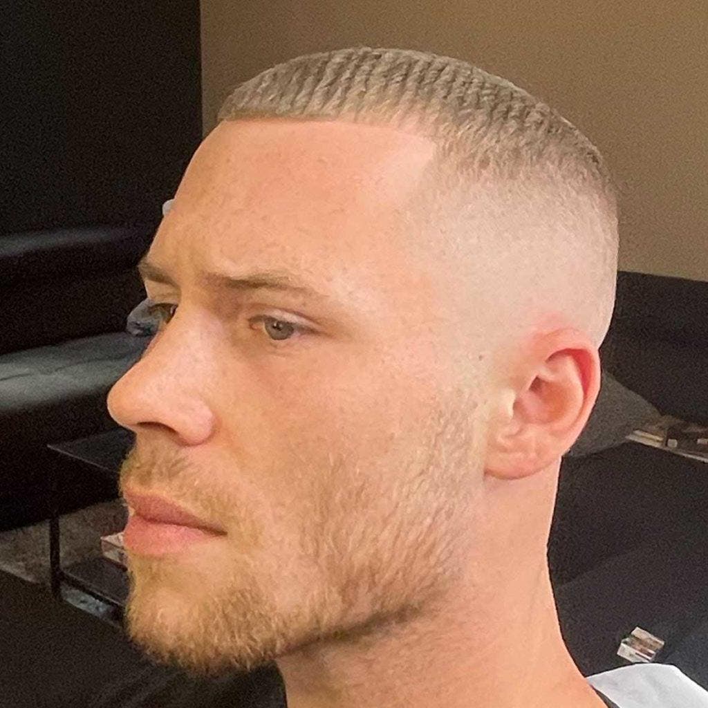 Taper coiffure : comment porter cette coupe à la mode en 2024