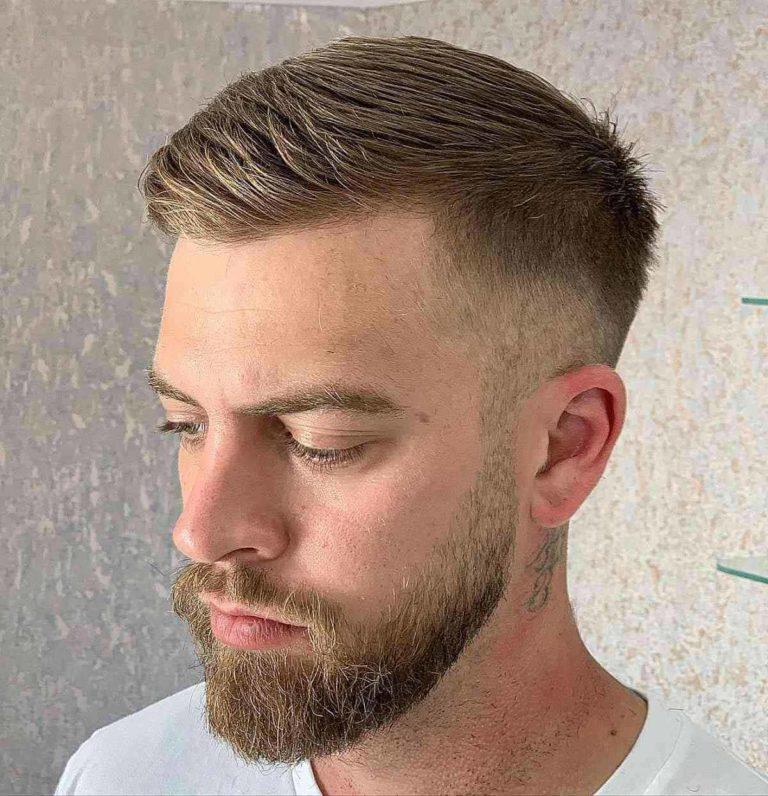 Coiffure taper : 15 idées tendances pour les hommes blonds