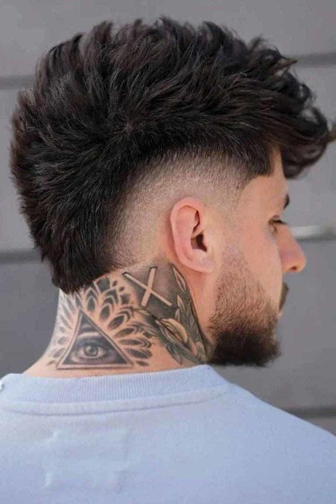 Taper sur cheveux mi-longs : 20 façons de porter cette coiffure tendance