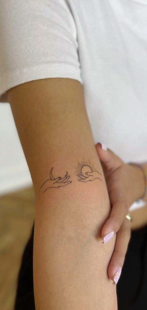 Tatouage Bras Femme Discret
