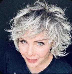 21 coupes de cheveux courtes pour les femmes de 50 ans et plus ...